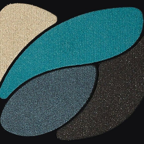 L'Oreal | Makeup | Colour Riche Dual Effects Eye Shadow Emerald Blue ...